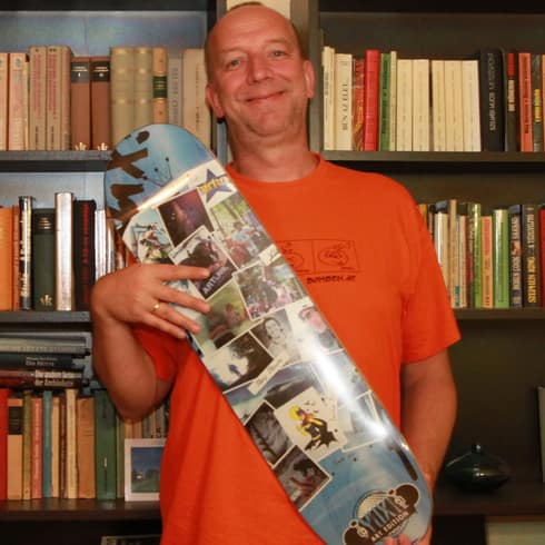 YUX! Art Edition - Shuvit e.V.